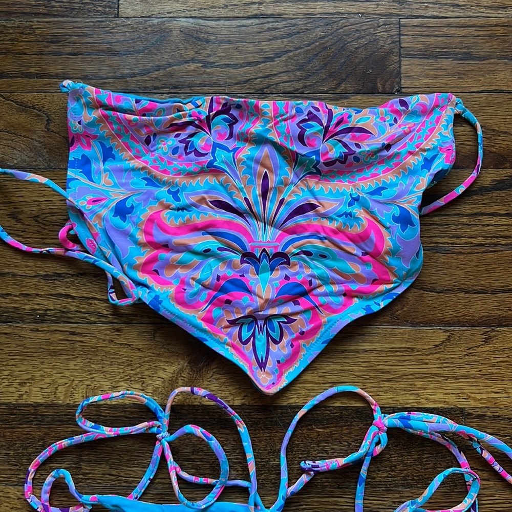Frankies Bikinis Strappy Y2k Bikini Gem